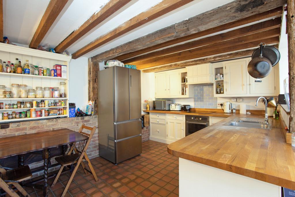 2 Bedroom Detached Home For Sale in Back Lane, Goudhurst, Kent, TN17 ...